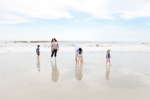 The Blocker Family – A Lifestyle Family Session – Lyndsay Almeida