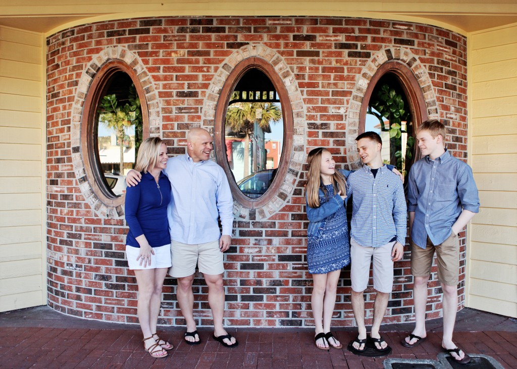 The Garber Family – A Lifestyle Family Session – Lyndsay Almeida